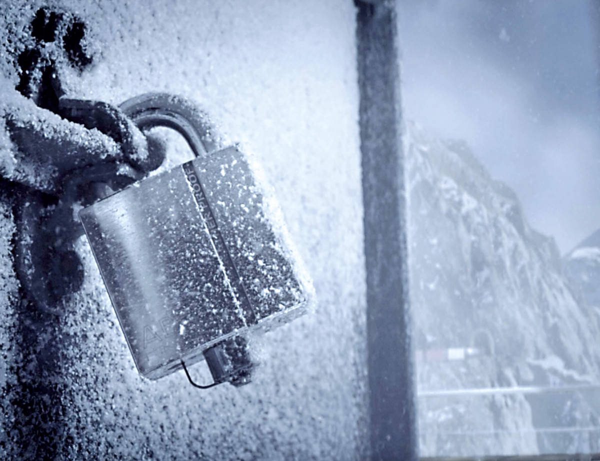Padlocks for Extreme Cold Weather Protection - Transport Security